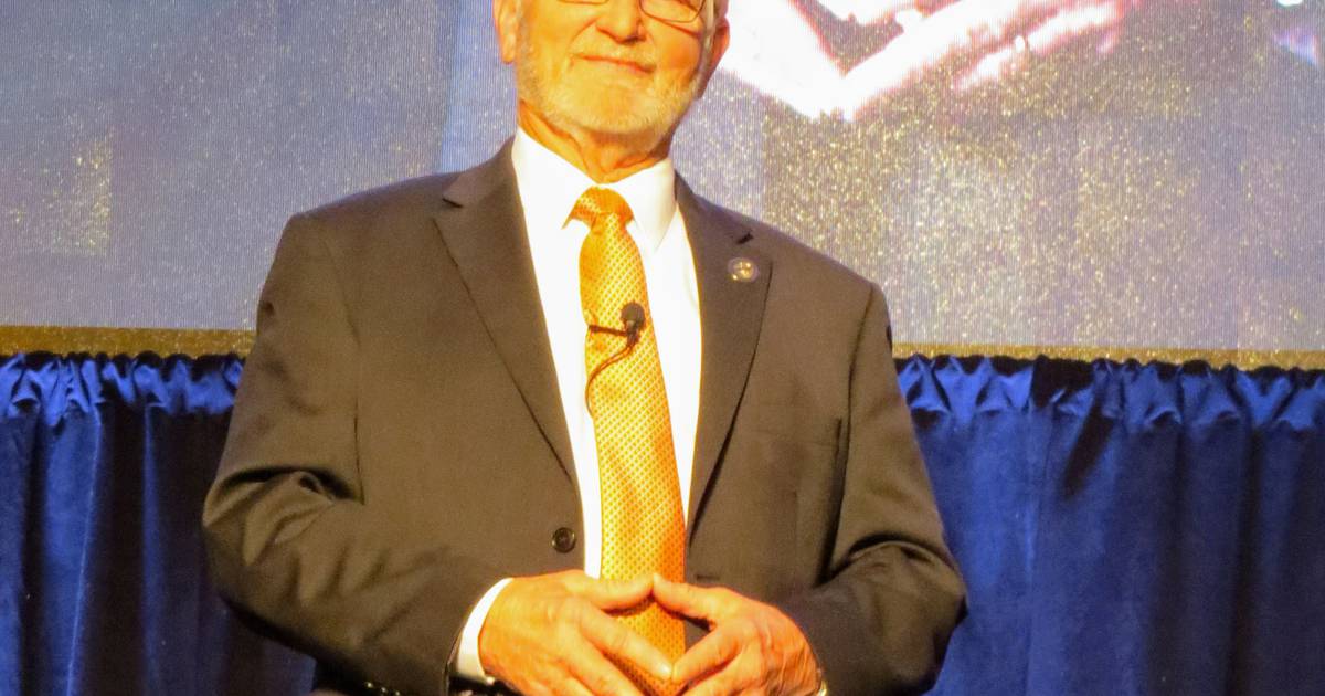 Guebert tackles bipartisanship, need to compromise in speech to IFB ...