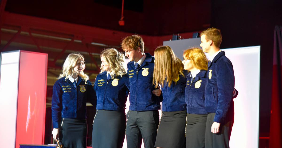 A year of memories: FFA officers say goodbye, welcome new team – AgriNews