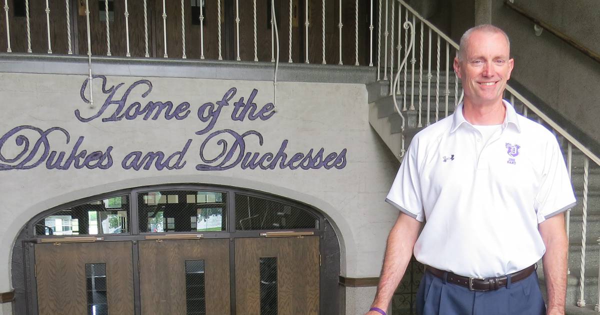 Retiring principal returns to roots on the farm – AgriNews