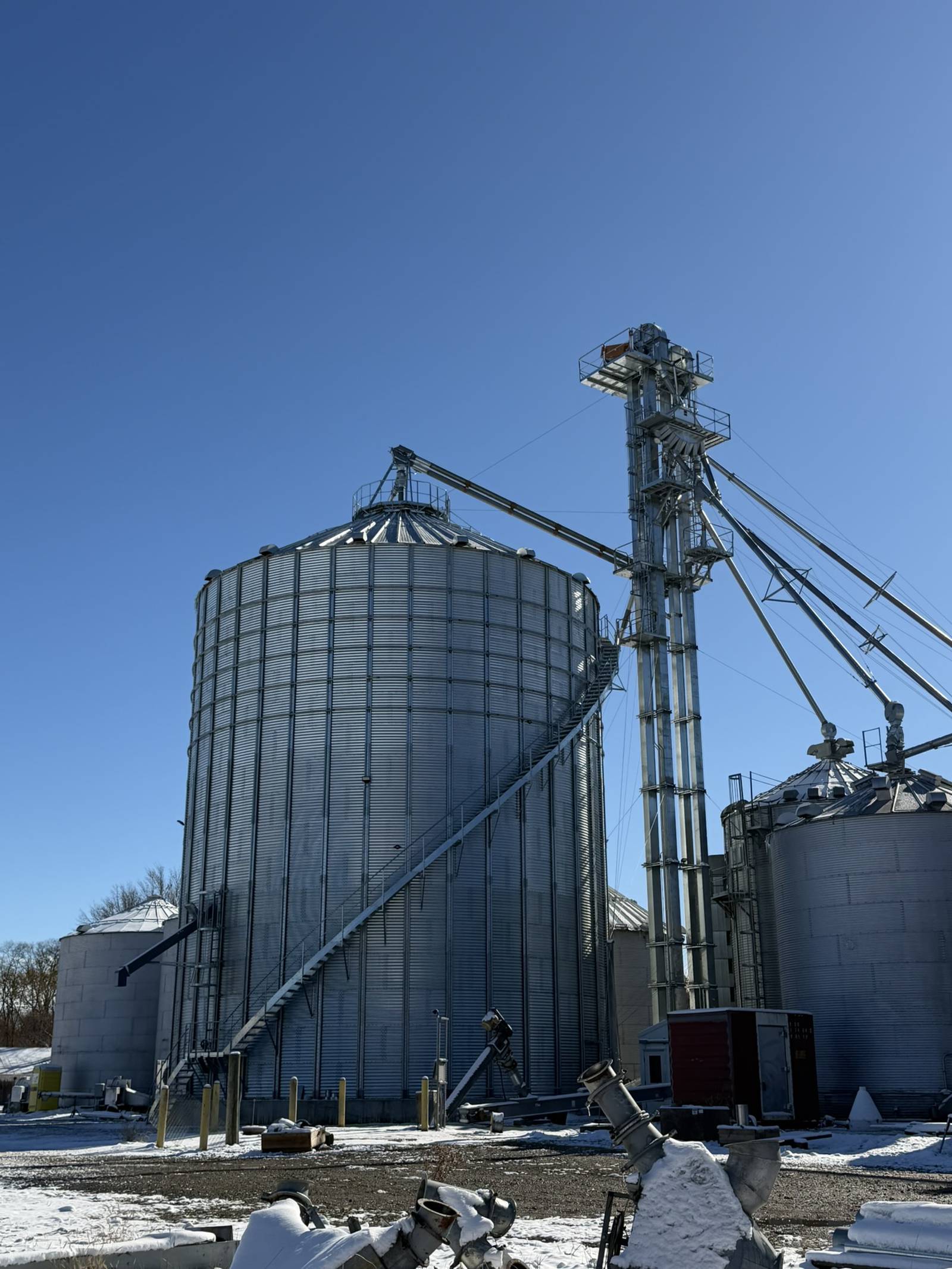 Lafayette farmer enjoys efficiency of new grain system – AgriNews