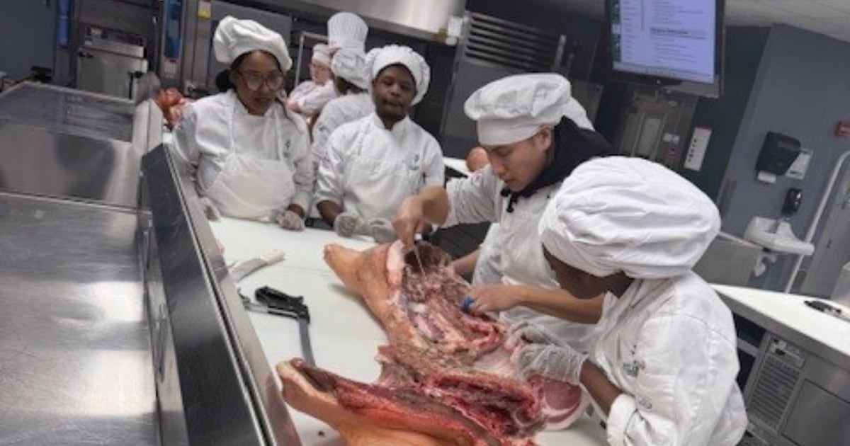 Indiana Pork supports career development – AgriNews